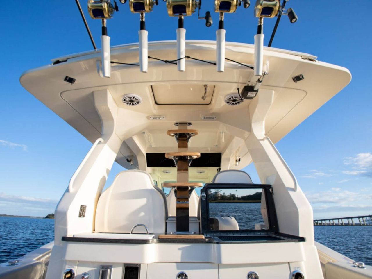 Is Scout Boats 425 LXF the Perfect Sport Fisher? | Ocean Blue Fishing