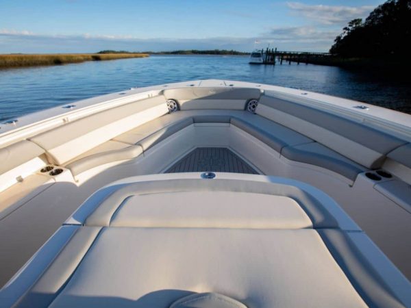 Is Scout Boats 425 LXF the Perfect Sport Fisher? | Ocean Blue Fishing