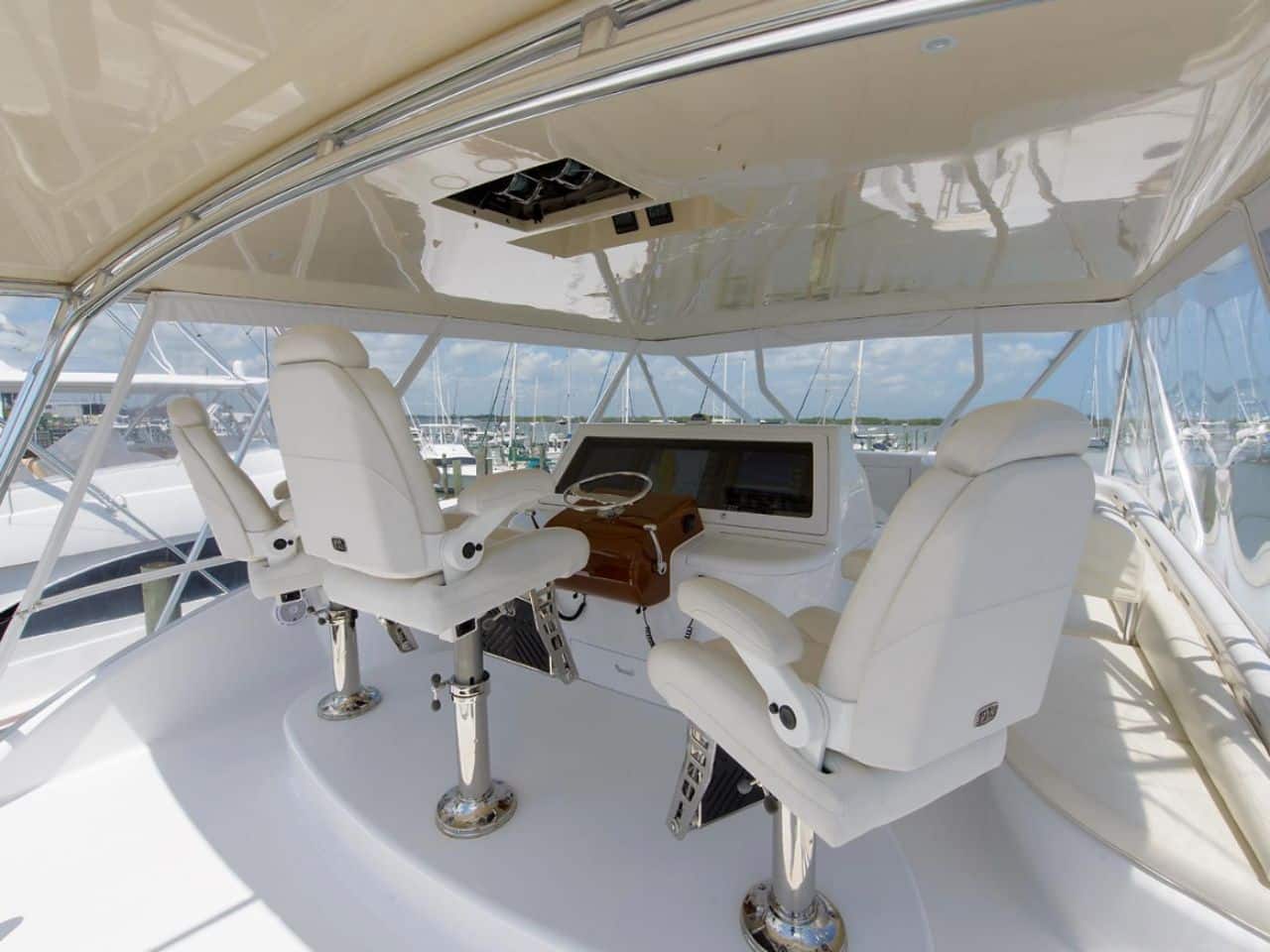 Be Amazed by Spencer Yachts 87' Bangarang! | Ocean Blue Fishing